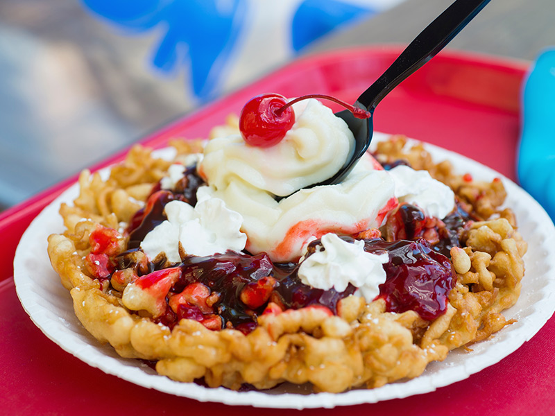 Ice Cream & Funnel Cake - Raging Waters LA